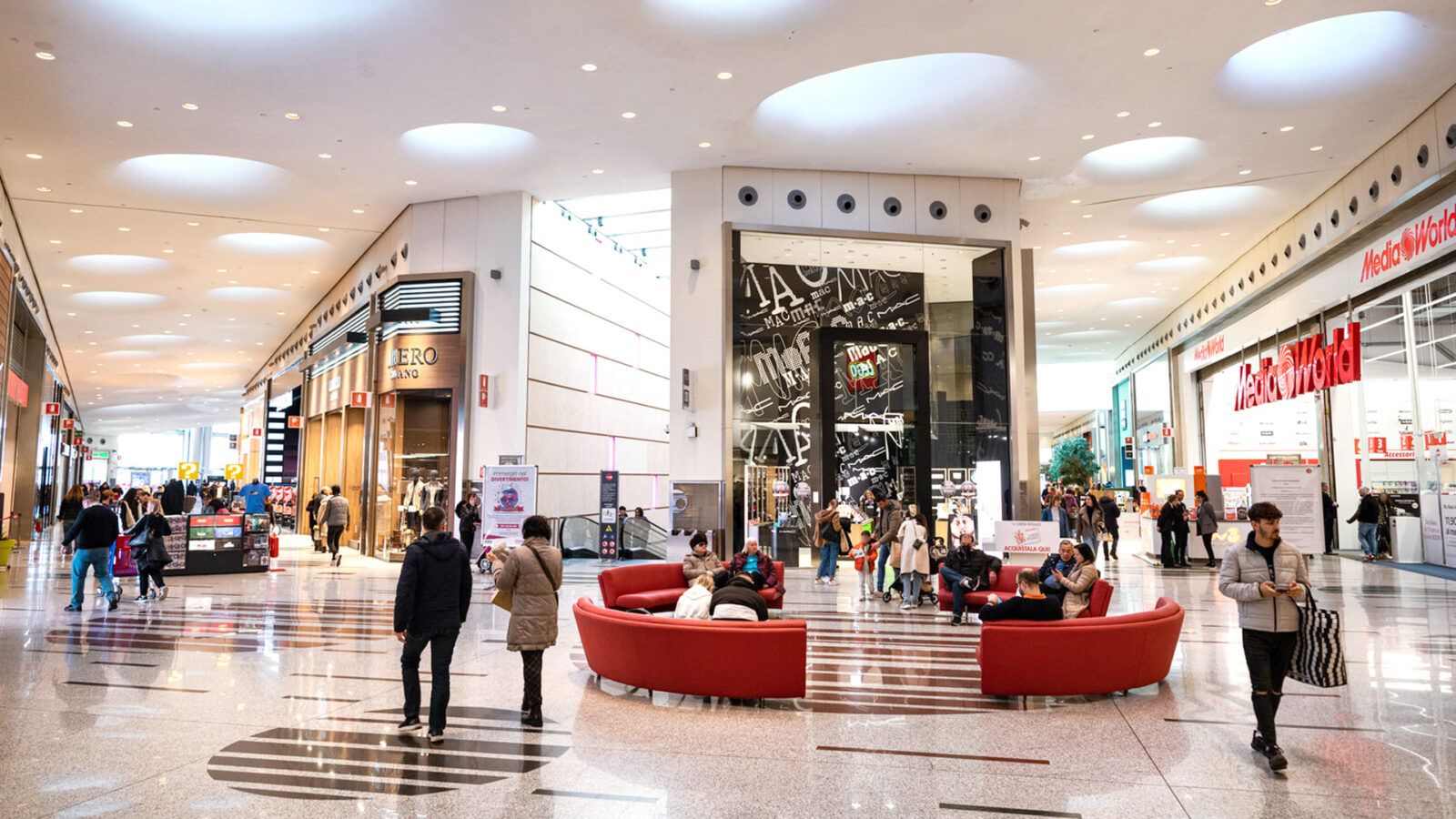 MediaWorld - Centro Commerciale Carosello